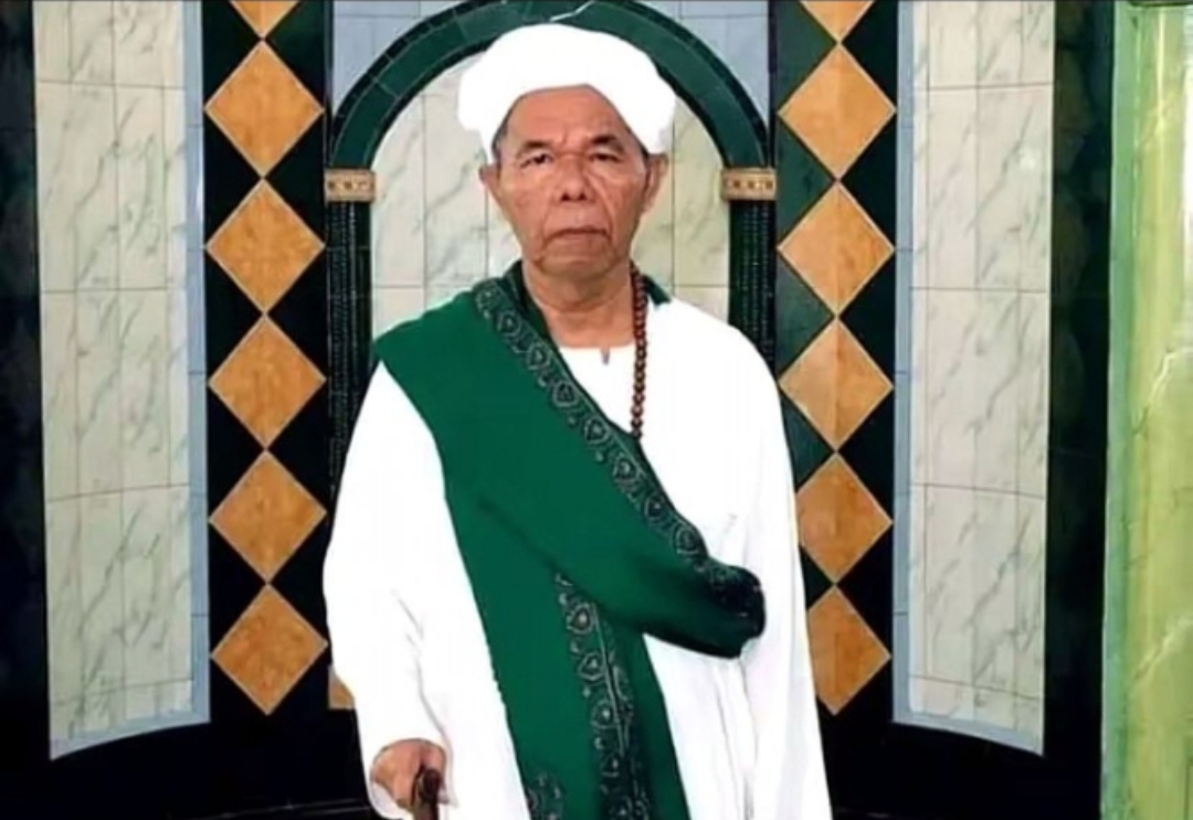 Wafatnya Abuya KH. Muhammad Syukri Unus: Tokoh NU Pewaris Sanad ...